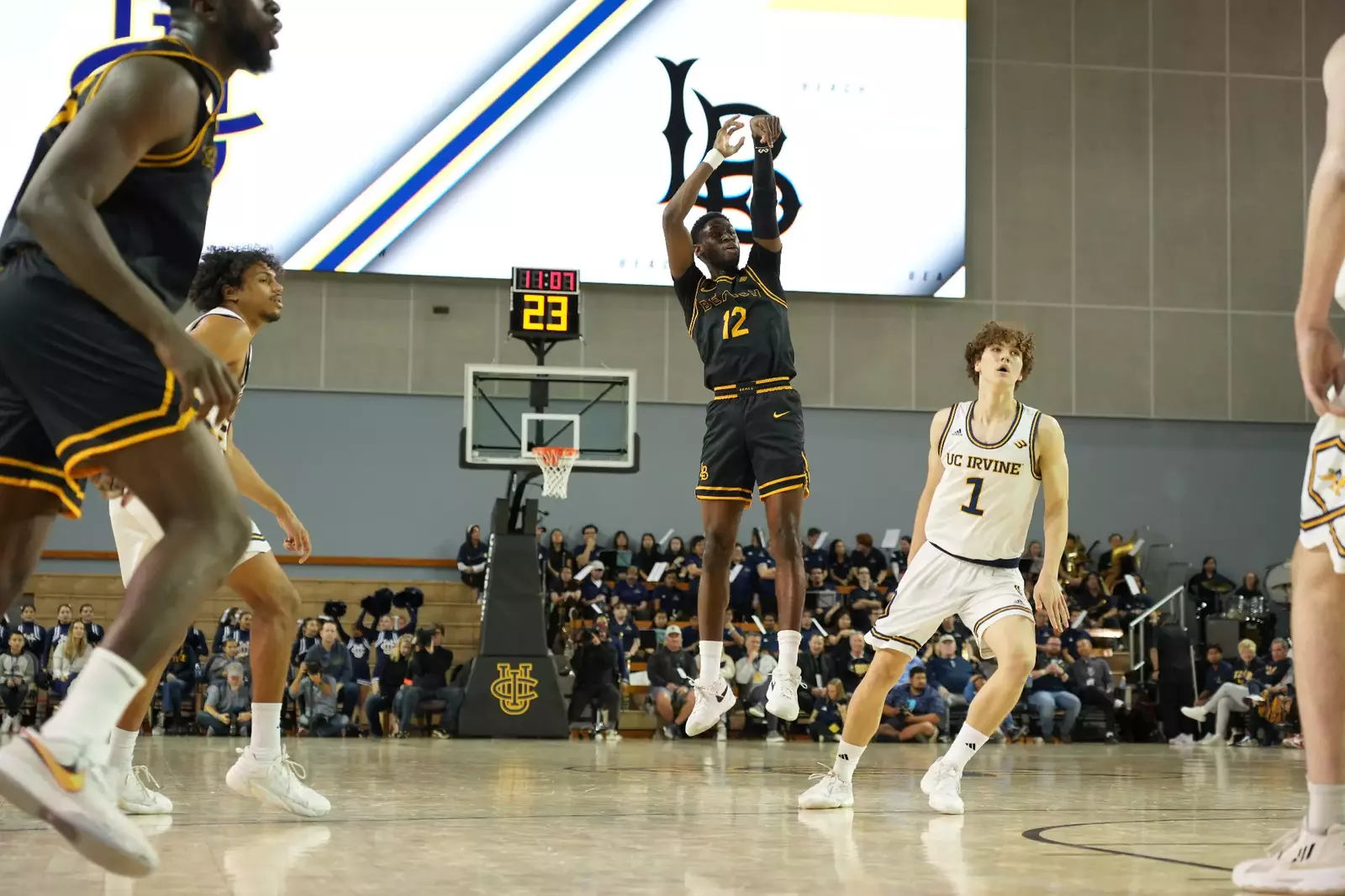 Long Beach State Falls At UC Irvine In Black And Blue Rematch - Long ...