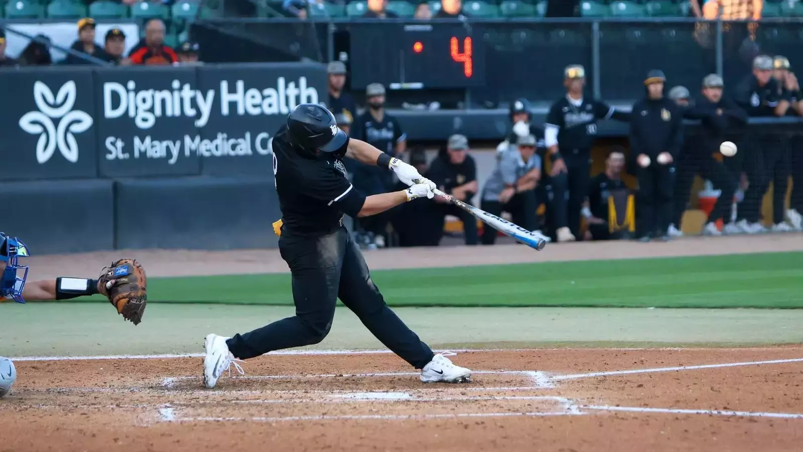 Highlanders Defeat Dirtbags 10-6 - Long Beach State University Athletics