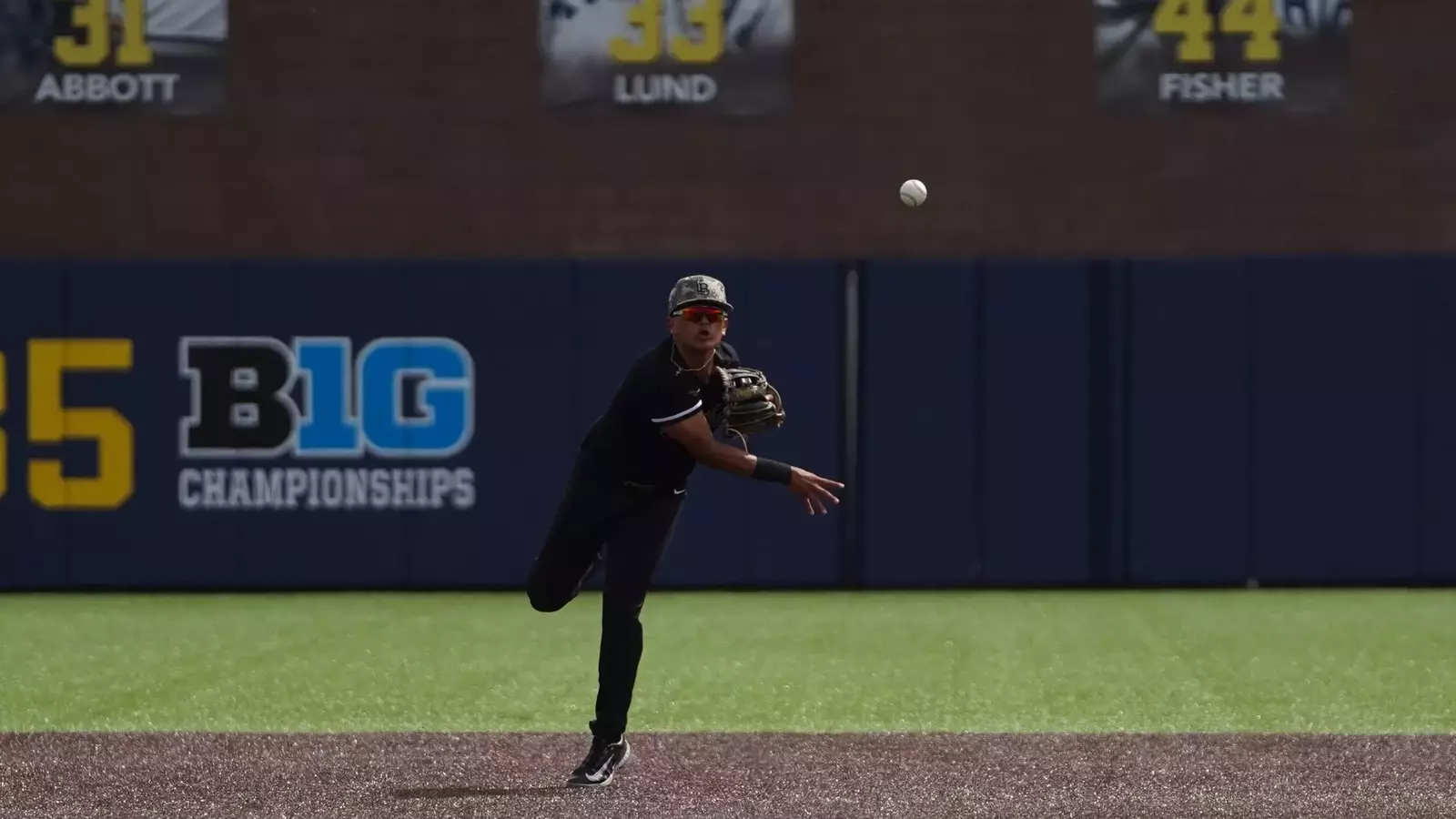 Michigan Turns Away Dirtbags Ninth Inning Rally To Win 5-4 - Long Beach ...