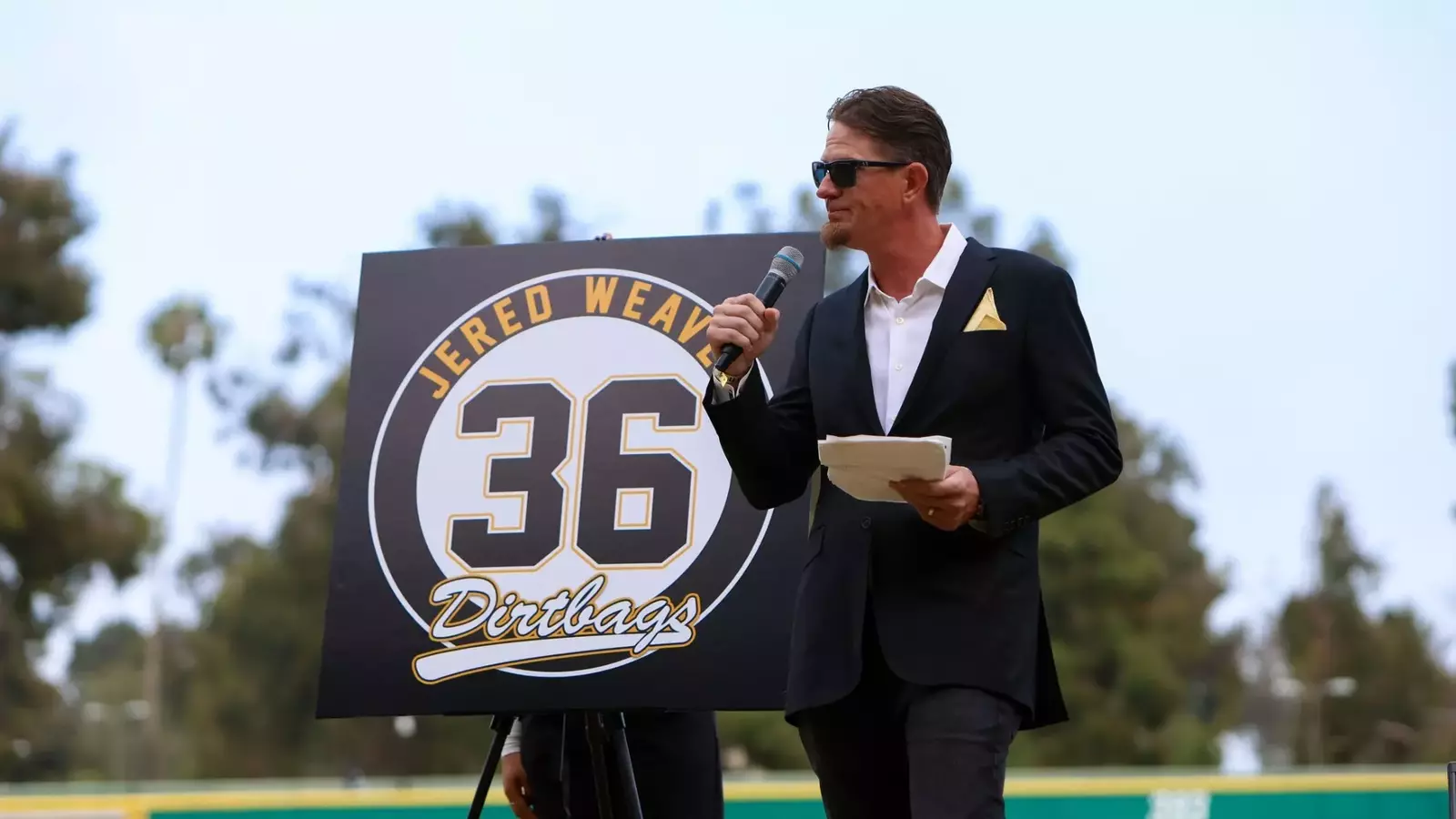 Dirtbags Retire Weaver's No. 36; #16 UCI Defeats LBSU - Long Beach ...