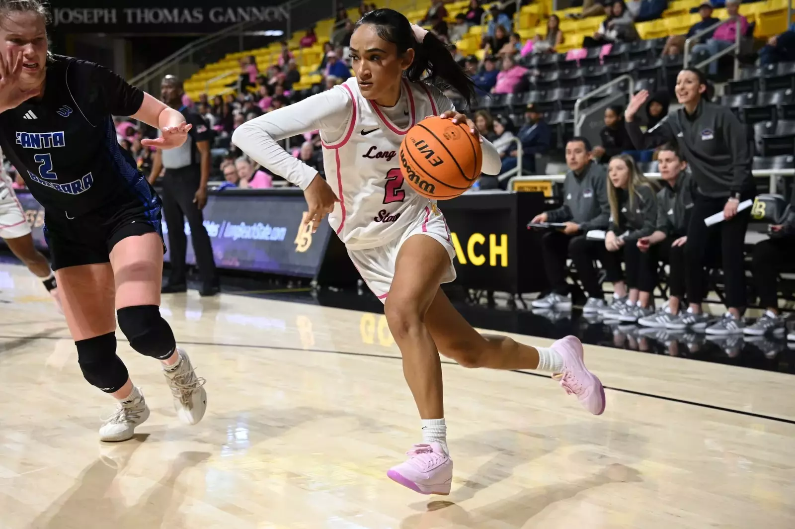 Beach Late Rally Falls Short Against UC Santa Barbara - Long Beach State University Athletics