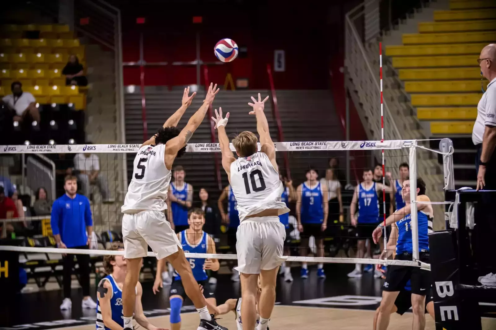 Men’s Volleyball Nabs A Third Sweep To Finish The Weekend - Long Beach ...