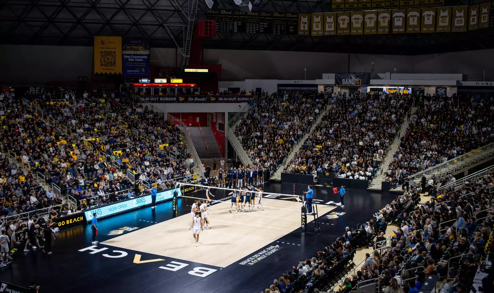 Record Men’s Volleyball Crowd Comes To See Black And Blue Rivalry ...