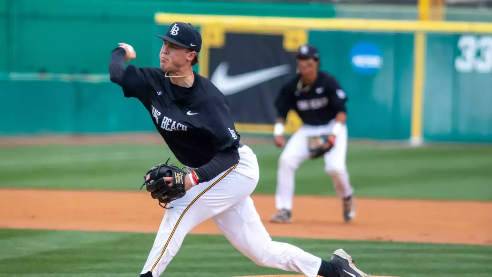 Dirtbags Take First Big West Series 5-4 Over UCSB - Long Beach State ...