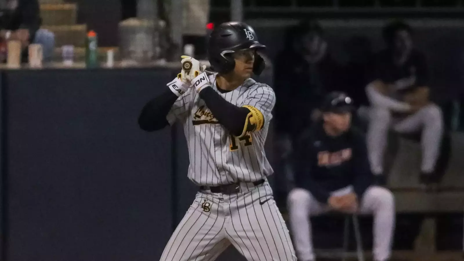 Dirtbags Fall Late To Cal State Fullerton 5-4 - Long Beach State ...