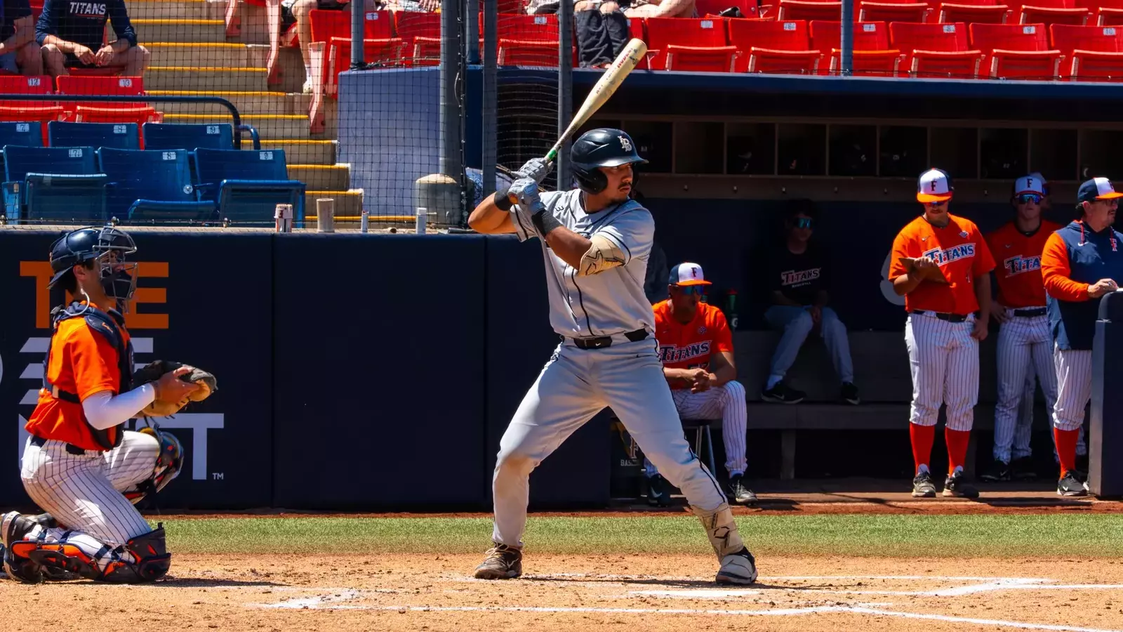 Dirtbags Drop Series Finale at Cal State Fullerton - Long Beach State ...