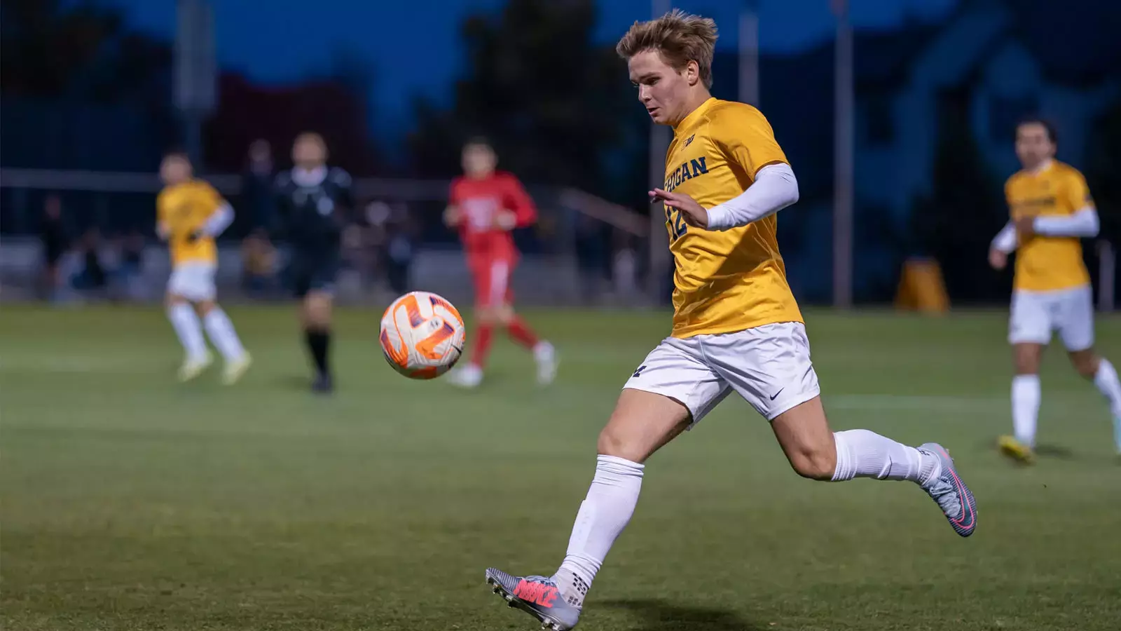 Michigan Blanks Bradley Behind Cassiday's First Collegiate Goal ...