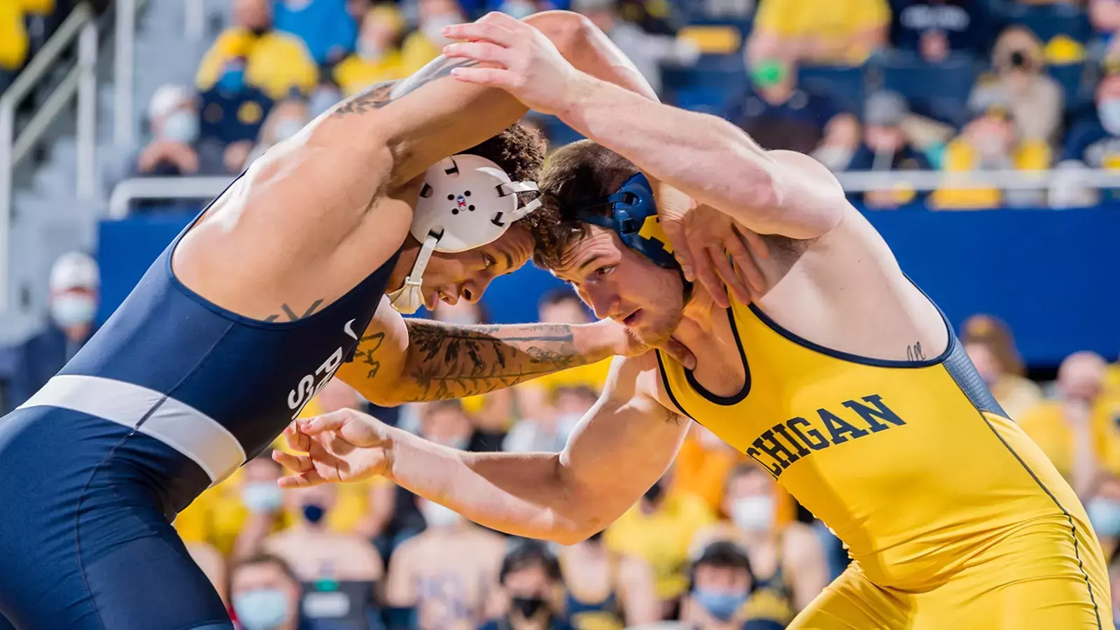 Parris Beats No. 1 Heavyweight Kerkvliet, U-M Falls at Top-Ranked PSU ...