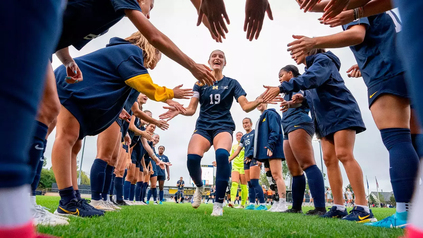 Michigan to Trek to Pacific Northwest for Pair of Games - University of ...