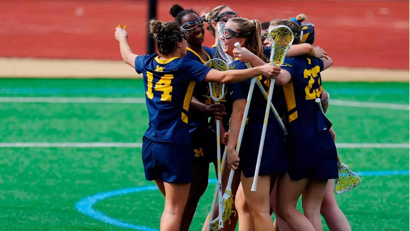 Michigan Dominates Cincinnati in Road Victory - University of Michigan ...