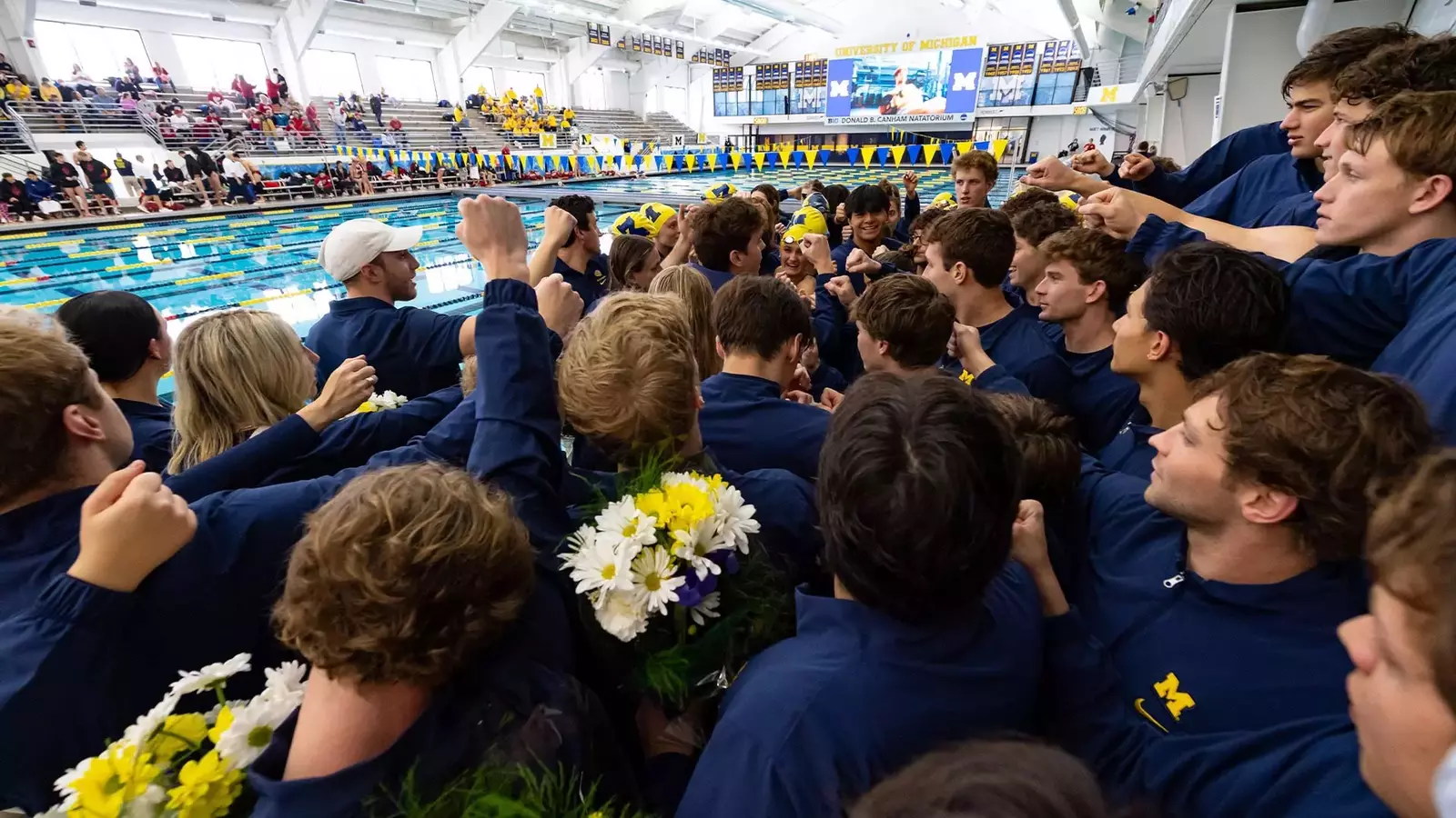 23 Wolverines Named to CSCAA Scholar All-America Team - University of ...
