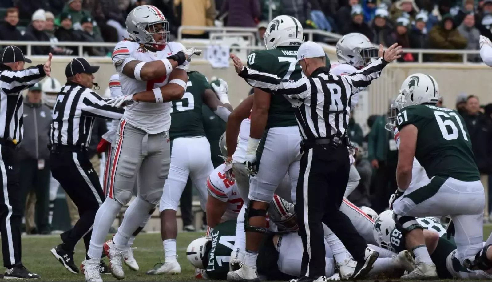 Buckeyes Out-muscle Michigan State in Second Half - Ohio State