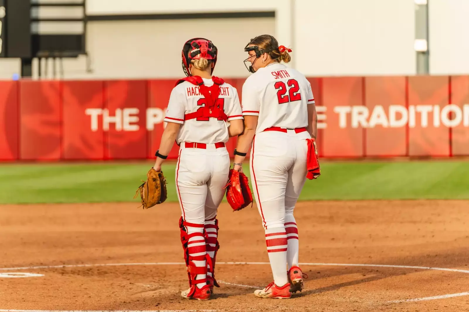 Ohio State Holds Off Illinois in Series Opener, 3-1 - Ohio State