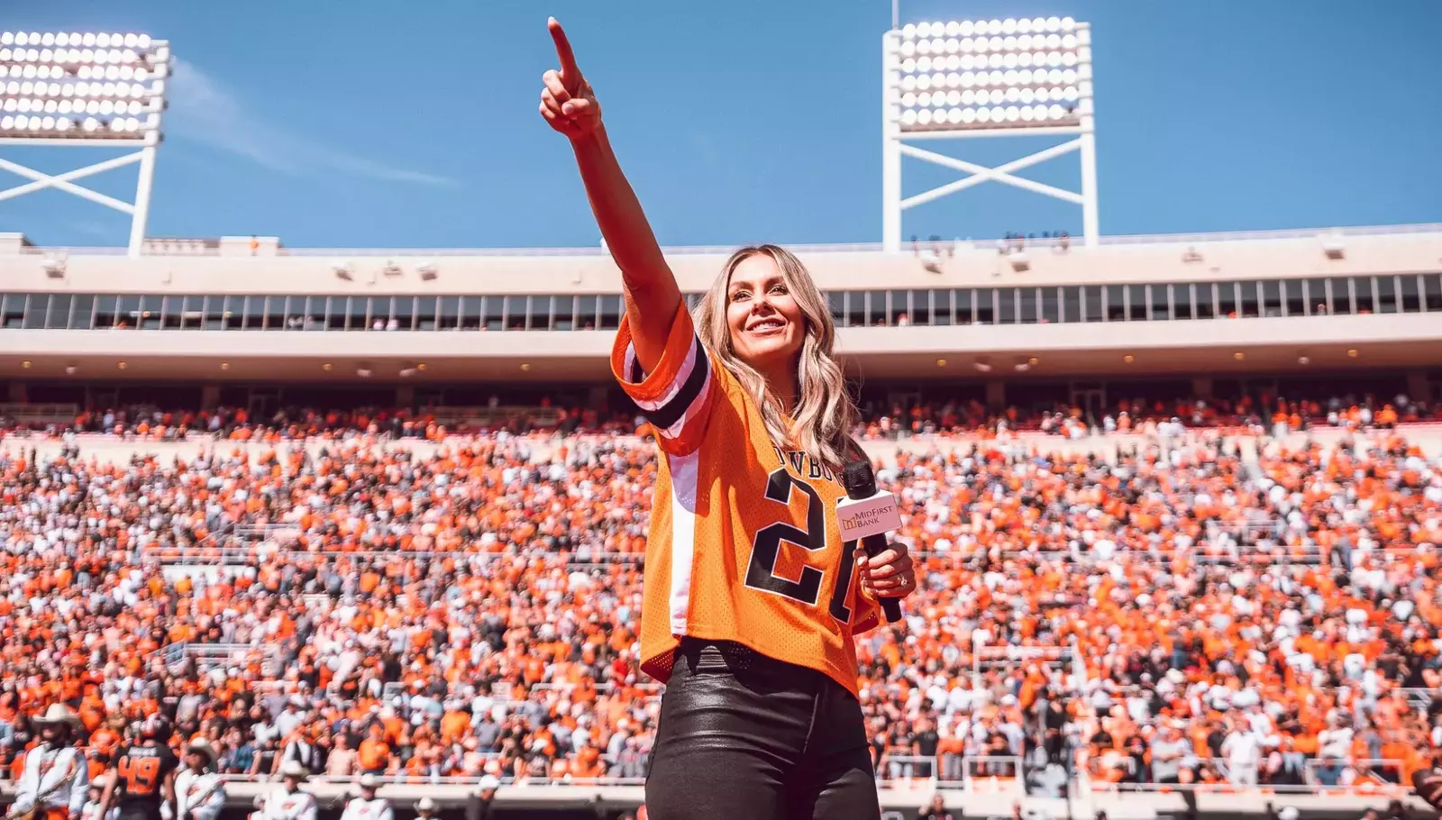 Hoyt Era Tips Off With Tuesday Exhibition - Oklahoma State University ...