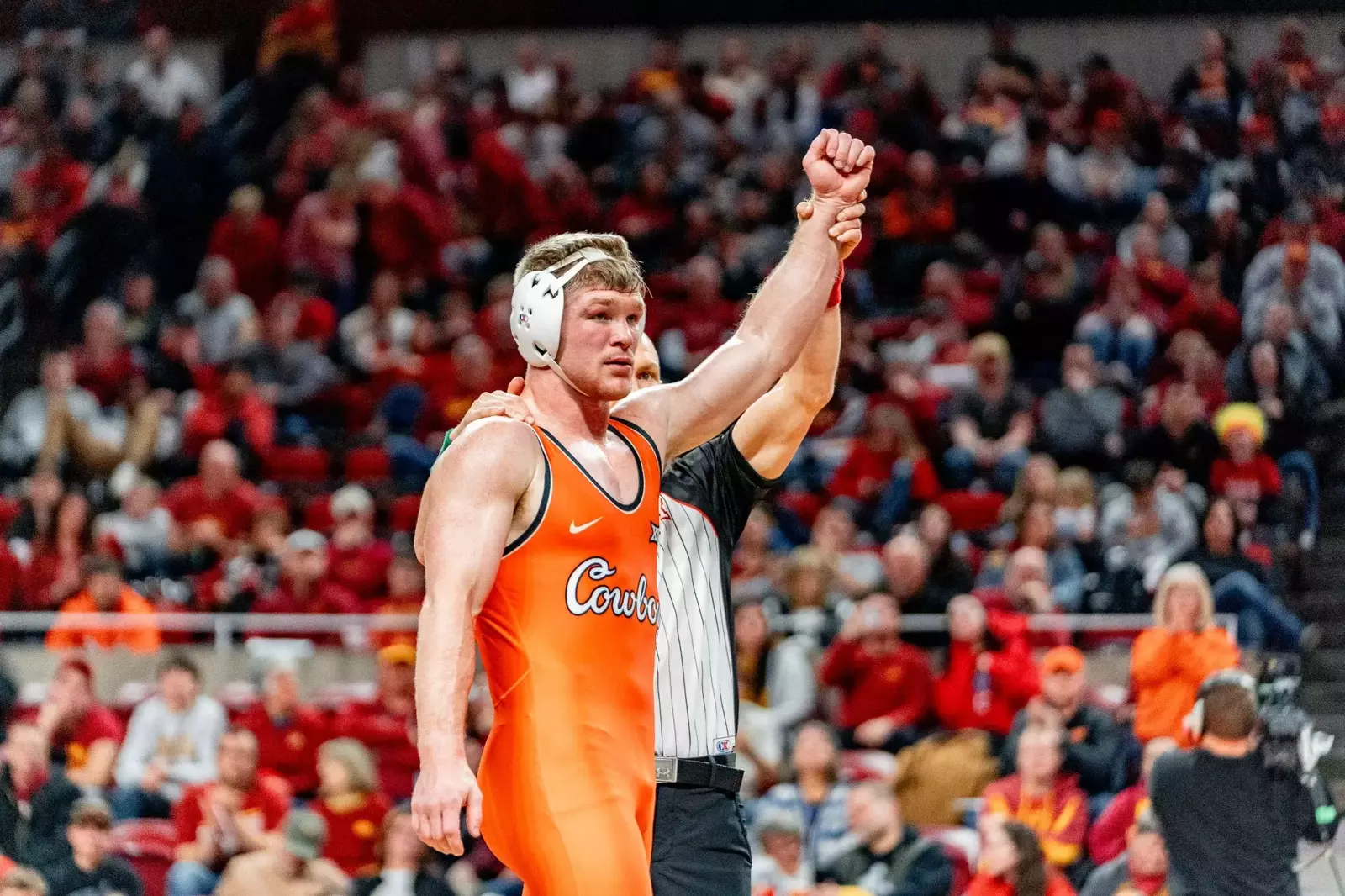 Undefeated Cowboys Storm Back To Defeat 13th-Ranked Iowa State ...
