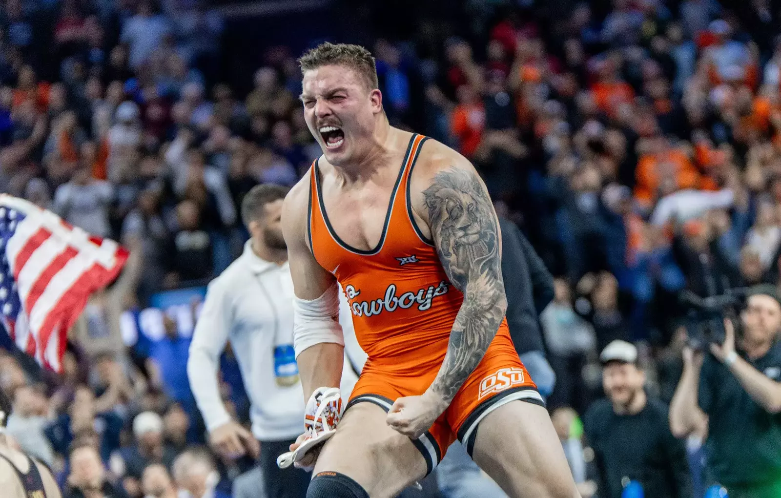 Hendrickson, Hamiti Win títulos de la NCAA en emocionantes molestias ...
