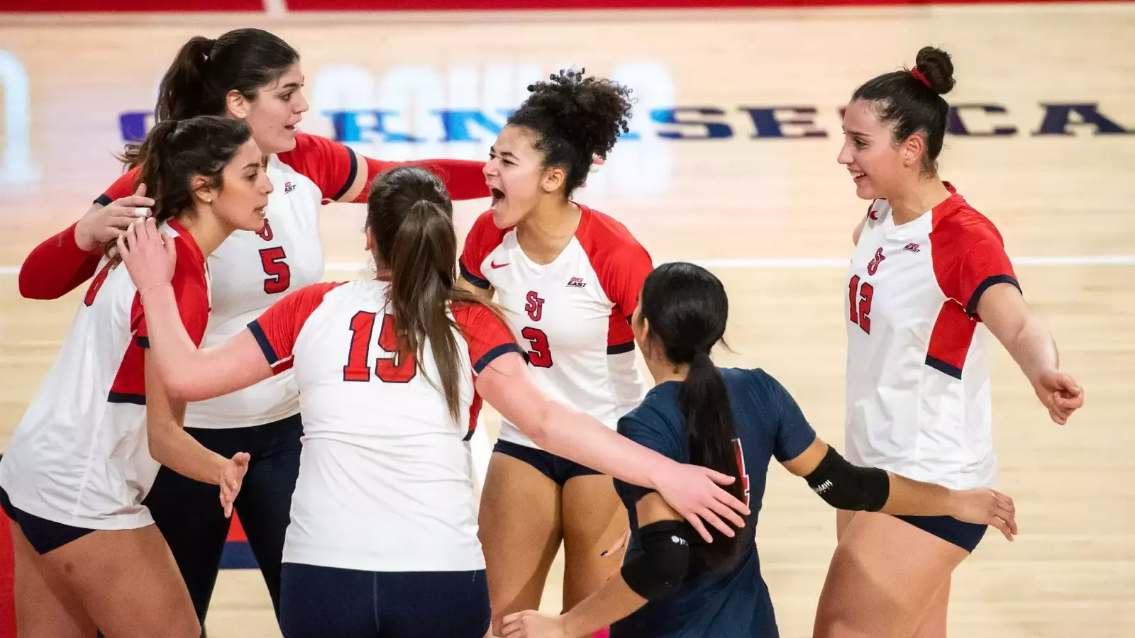 St. John’s Sweeps Day One of the Jack Kaiser Classic - St. John's University Athletics