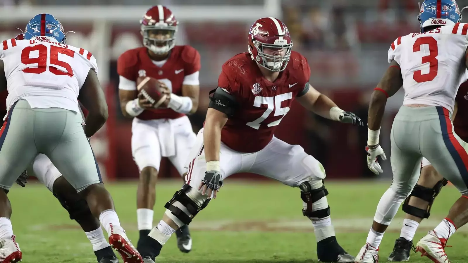 Alabama Football’s Bradley Bozeman Named a Finalist for the Rimington ...