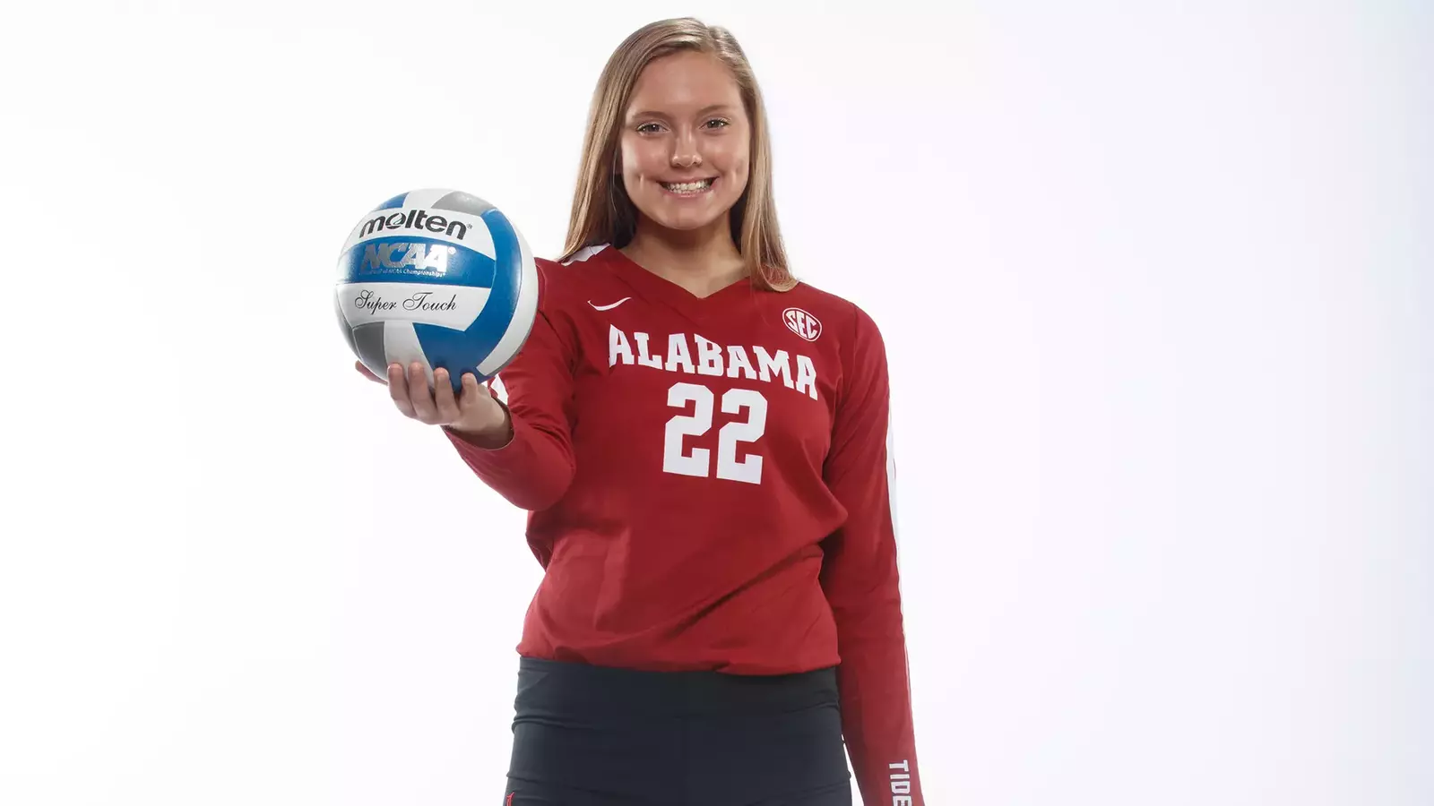 Volleyball Newcomer Q&A: Emily Janek - Alabama Athletics