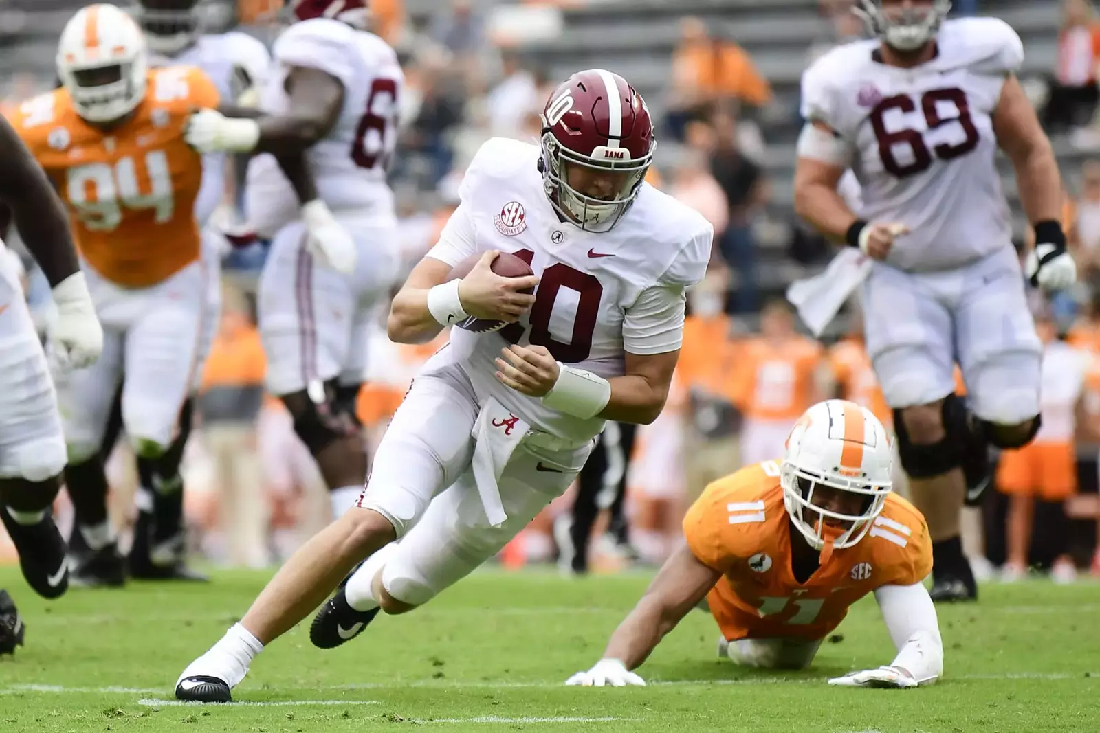 No. 2/2 Alabama Football Extends Win Streak over Tennessee with 48-17 ...
