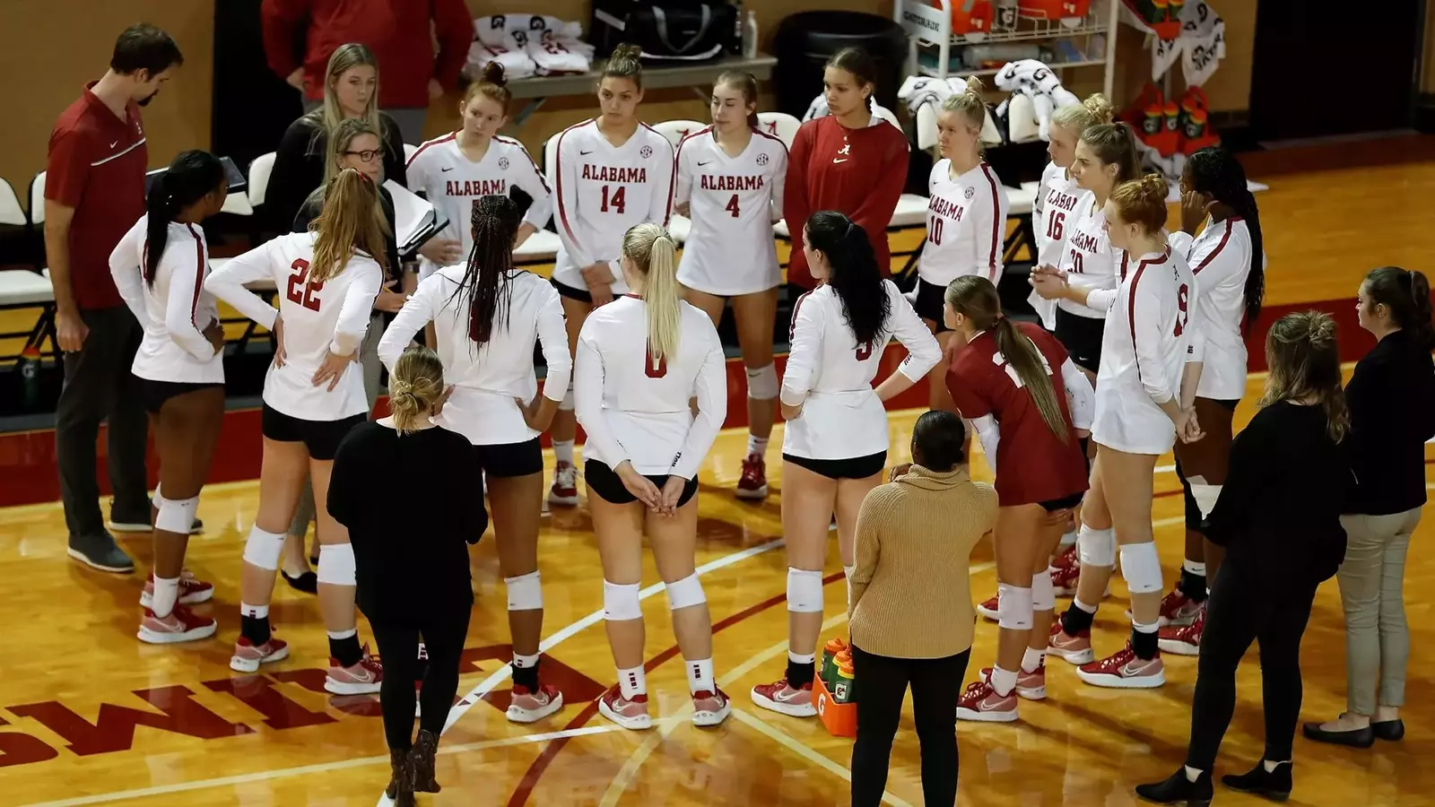 Alabama Volleyball Falls in Season Finale to Ole Miss - Alabama Athletics