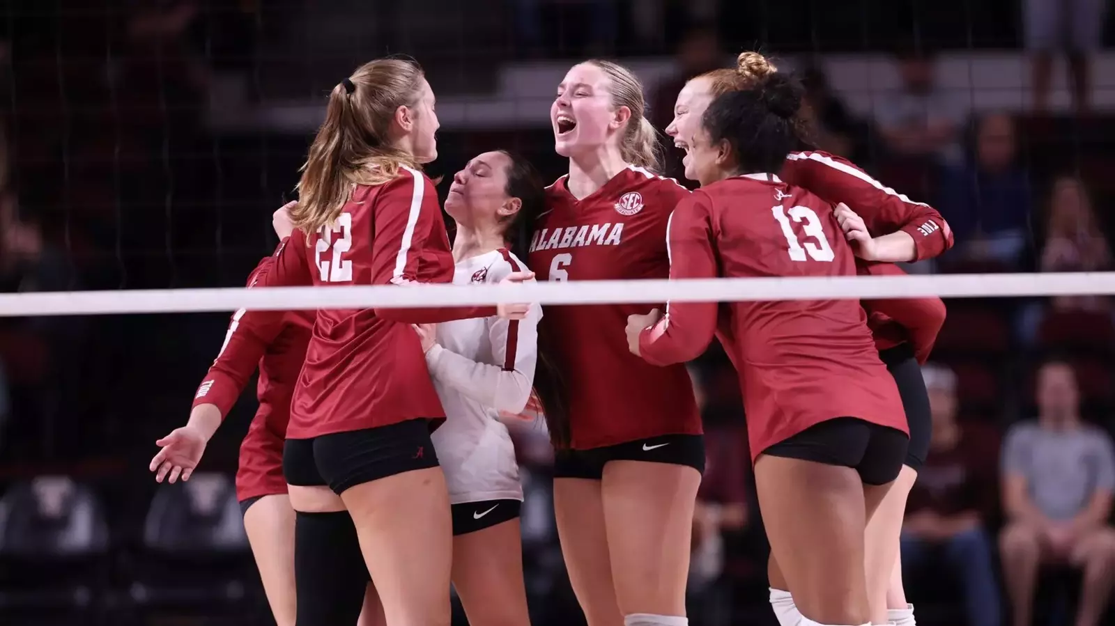 Alabama Volleyball Rallies to Defeat Texas A&M in Four Sets Wednesday ...