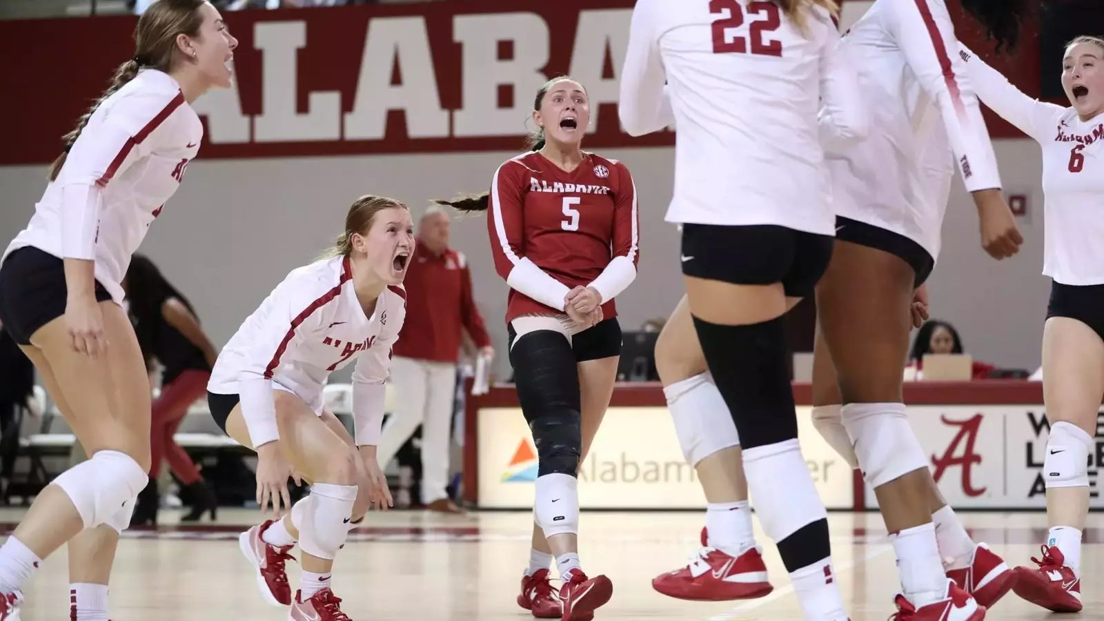 Alabama Volleyball Rallies to Wednesday Night Win over Tennessee in ...