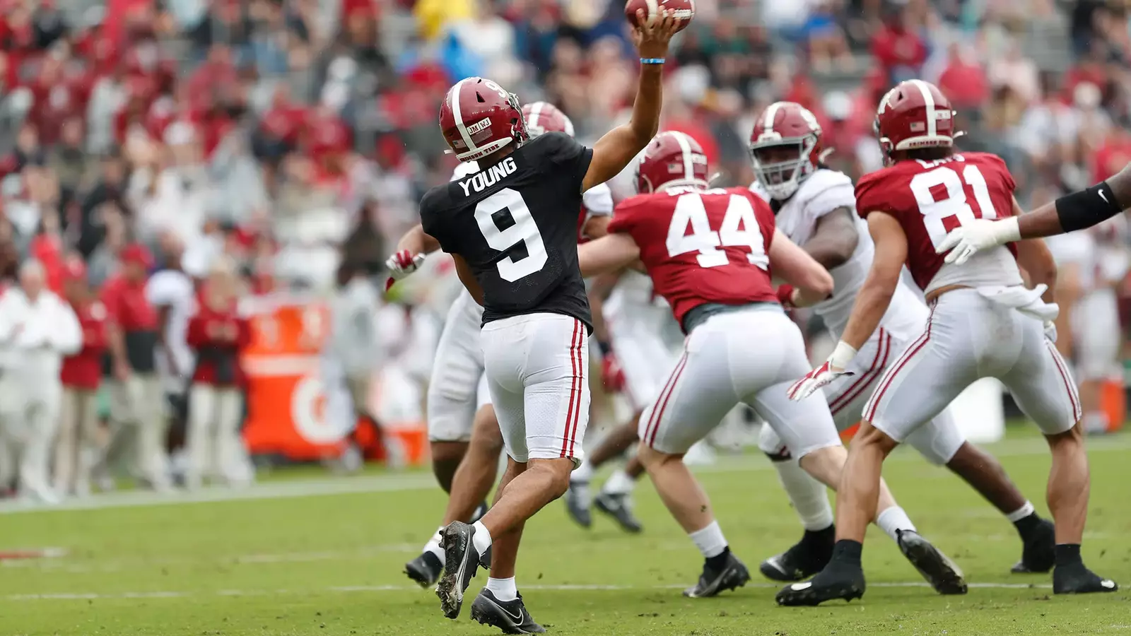White Beats Crimson, 25-7, in 2022 Golden Flake A-Day Game - Alabama ...