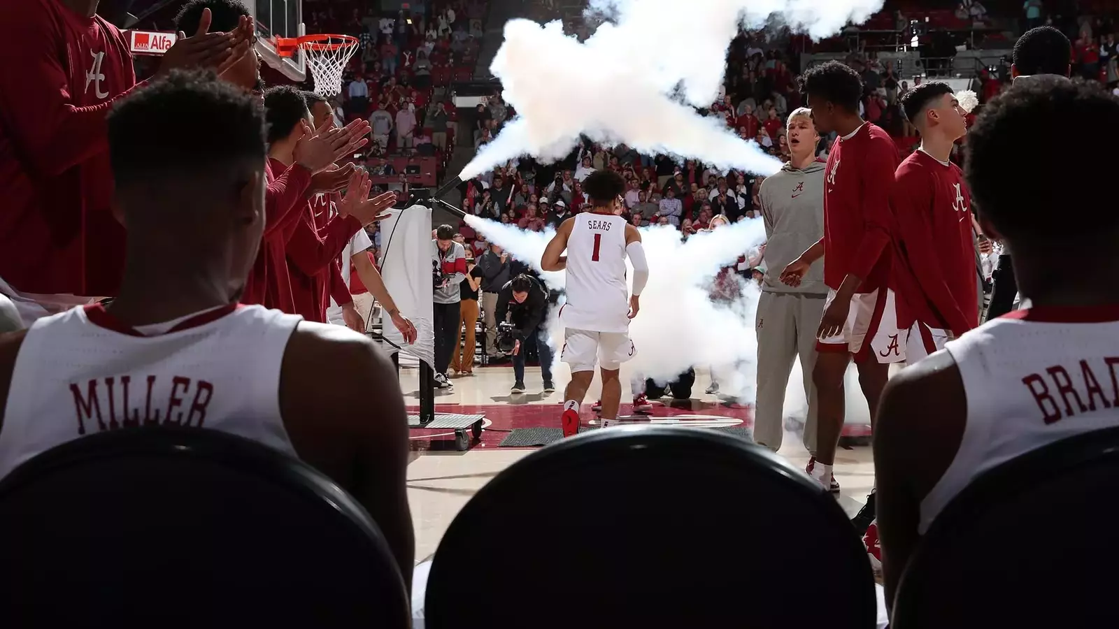 No. 3/3 Alabama Hosts Florida at Coleman Coliseum Wednesday Night ...