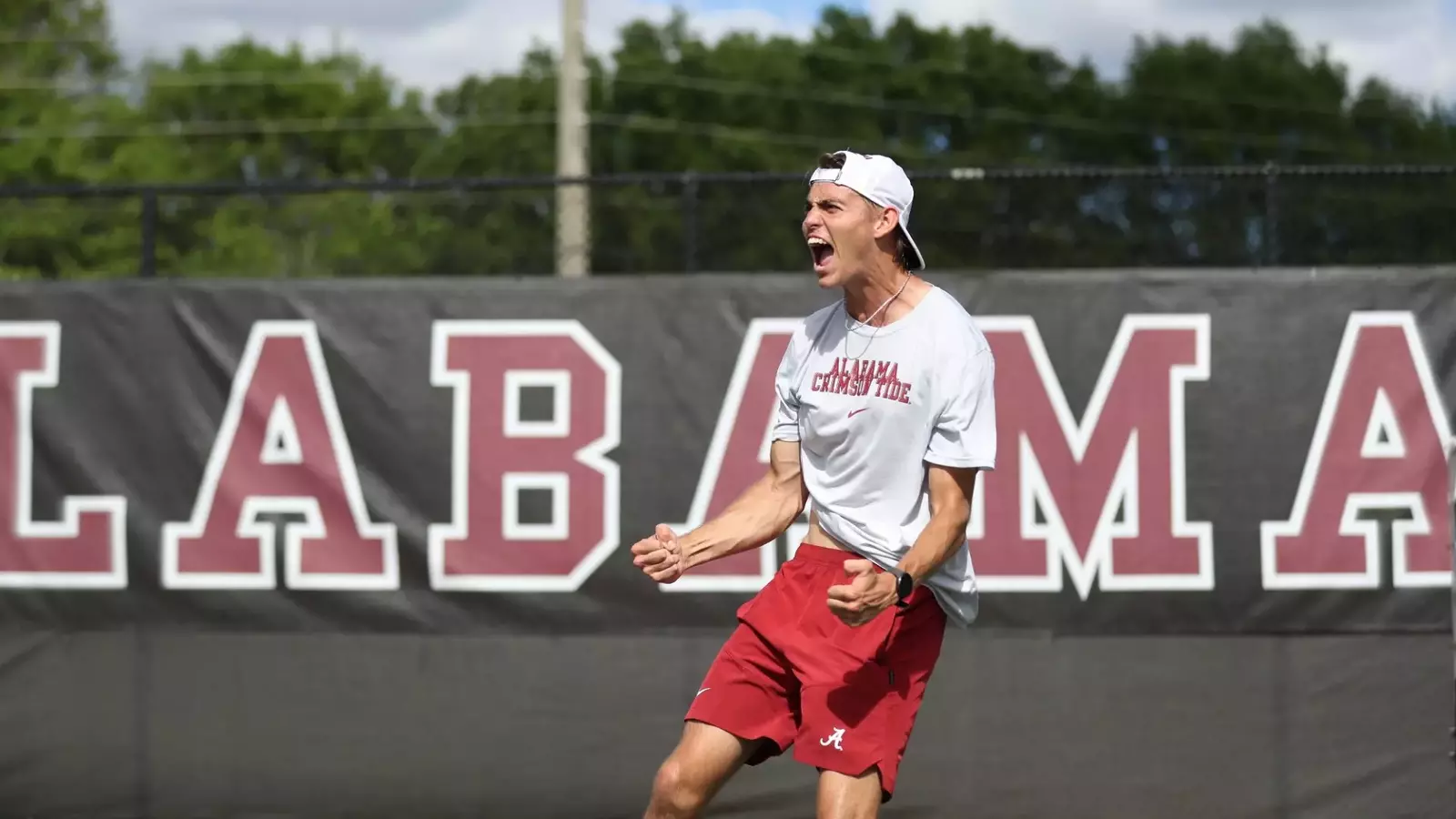 Alabama Men’s Tennis Defeats Arkansas, 6-1, in Regular Season Finale ...