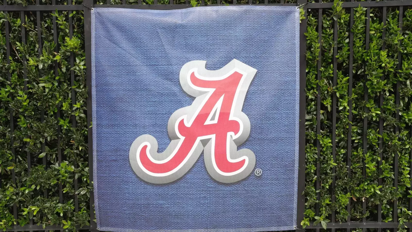 Alabama Men No. 5, Women No. 8 in USTFCCCA Week Eight Rankings ...