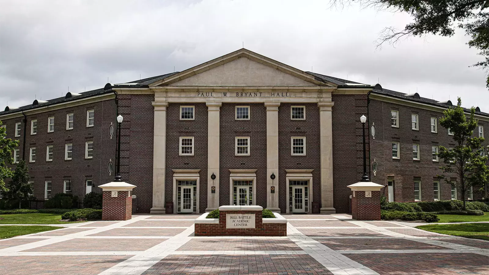 131 Alabama Student-Athletes Earn SEC First-Year Academic Honor Roll ...