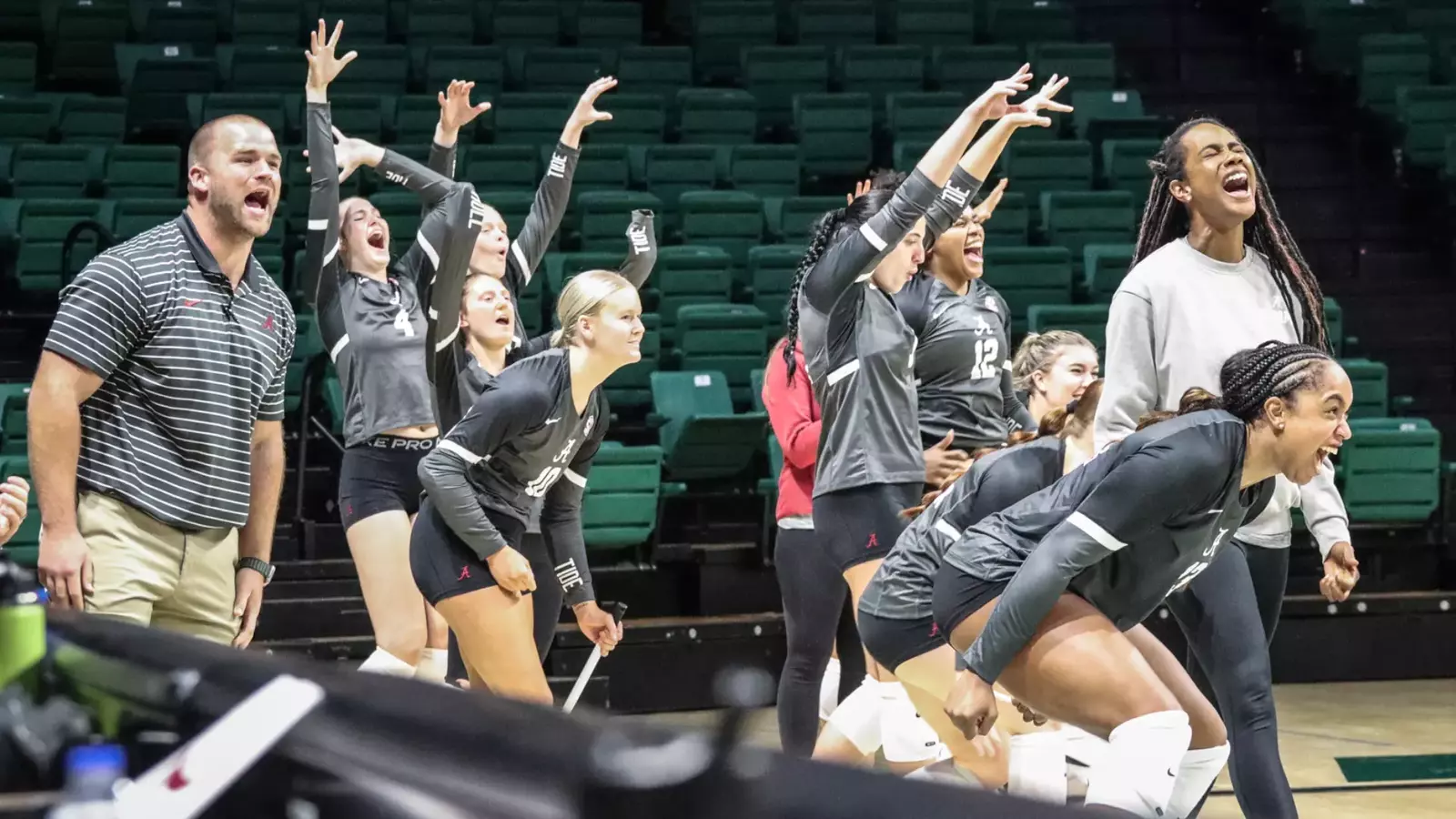 Alabama Pulls Reverse Sweep to Defeat Tarleton State in Five Sets ...