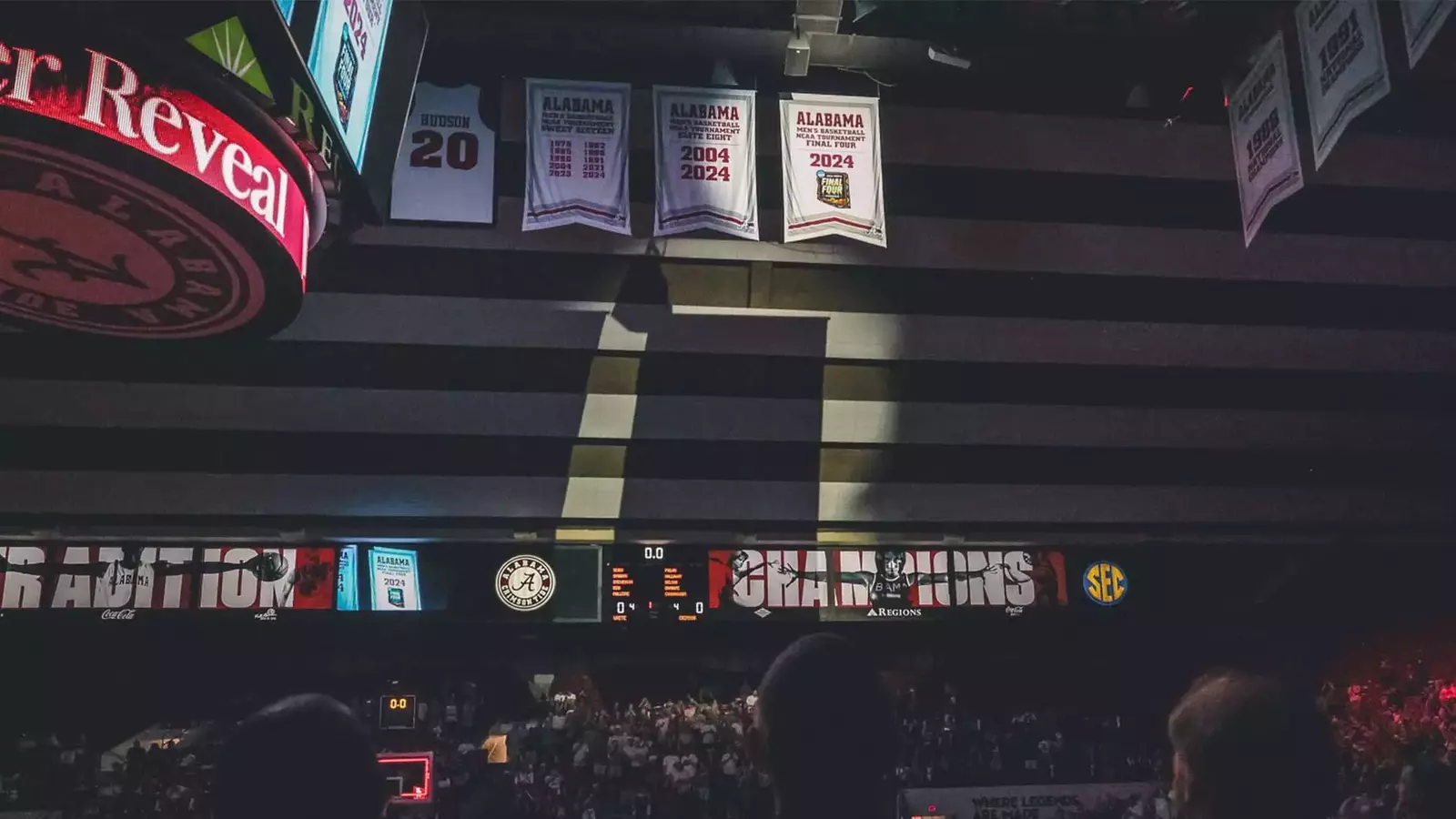 Men's Basketball Reveals Final Four Banner, Introduces 2024-25 Squad ...