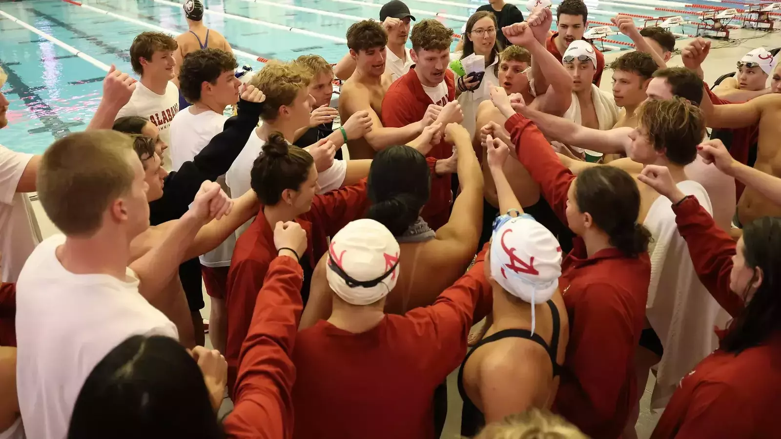Alabama Swimming and Diving Sweeps Florida State, LSU - Alabama Athletics