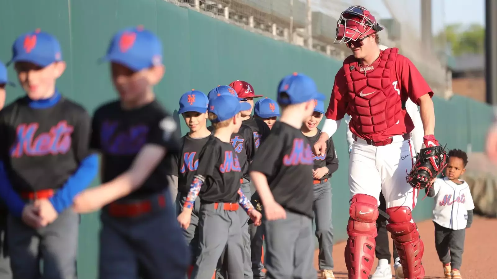 Mac Guscette Named to 2024 SEC Baseball Community Service Team ...