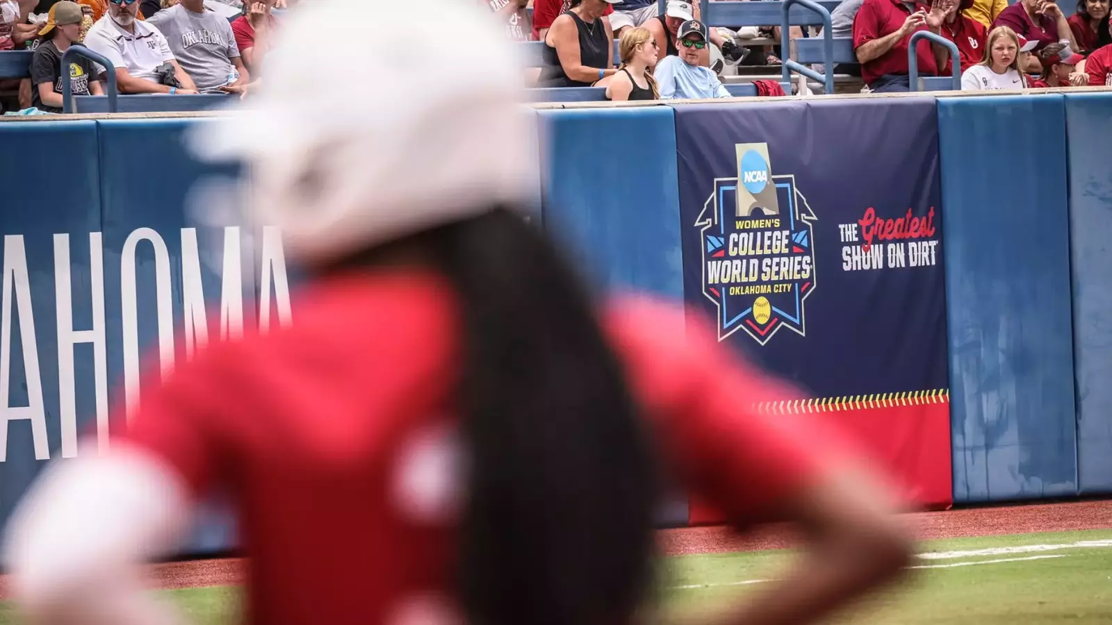 Softball Falls to UCLA, 4-1, Thursday at the Women’s College World ...