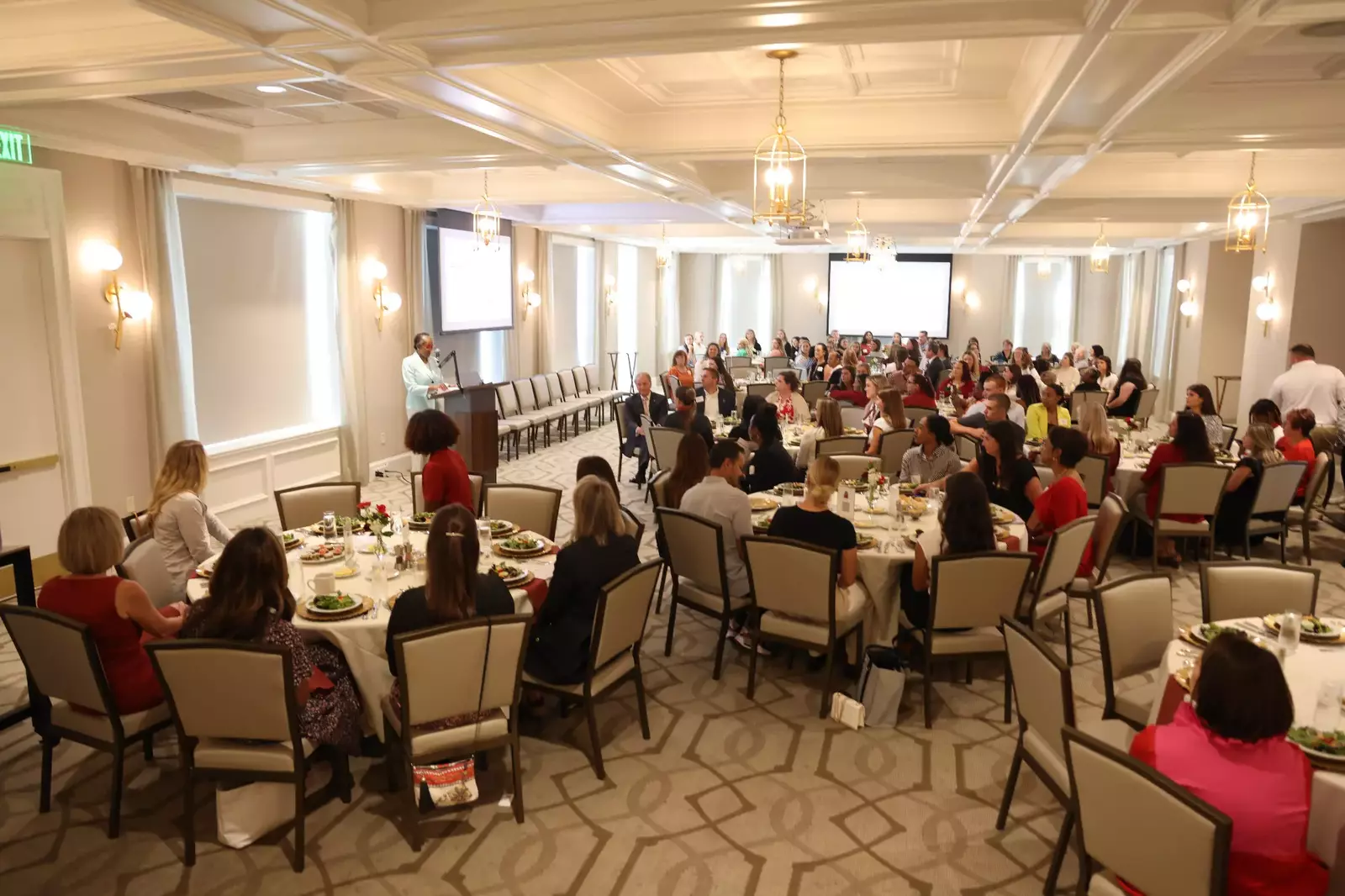 Alabama Athletics Hosts Lunch with Legendary Leaders - Alabama Athletics
