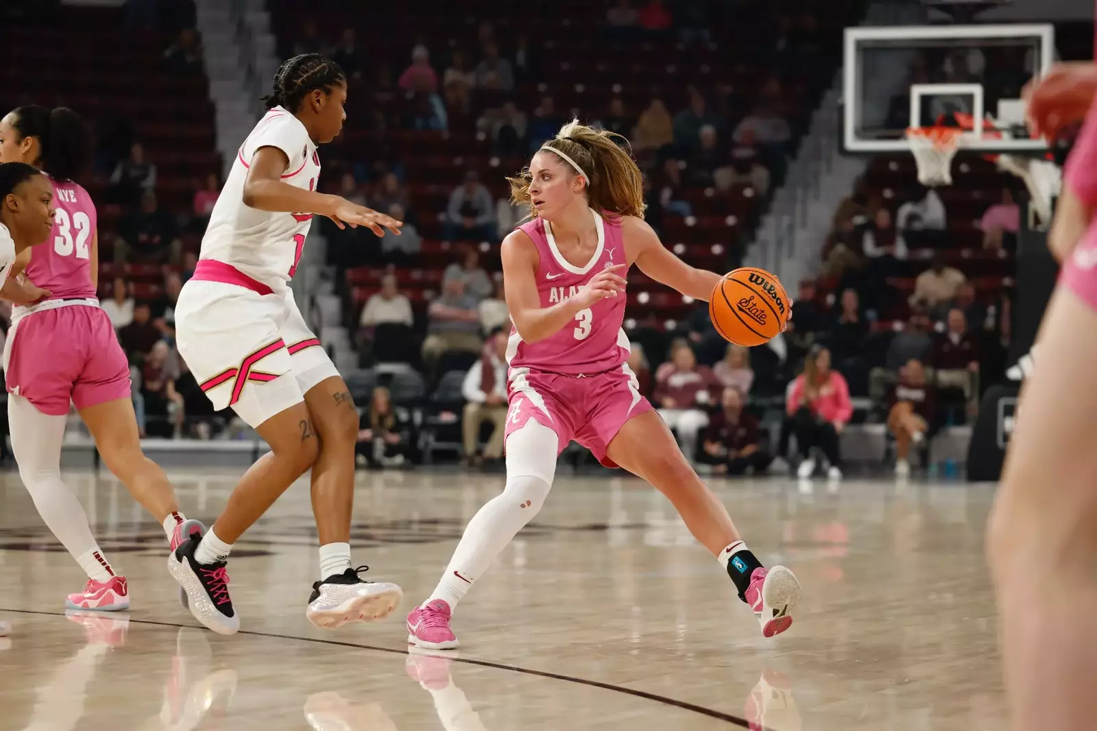 Sarah Ashlee Barker Named to the Naismith Trophy Player of the Year ...