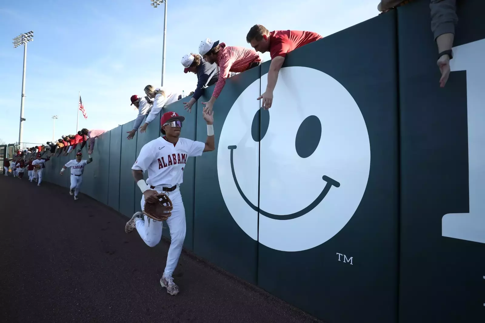 Alabama Baseball Sweeps Series with NDSU Thanks to 11-3 Win on Sunday ...