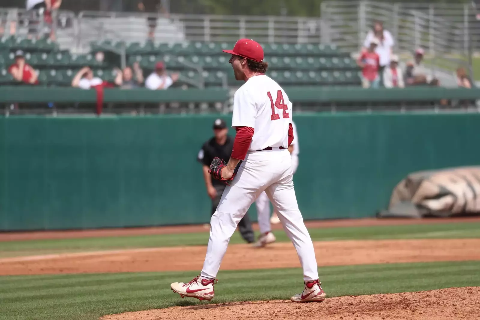 No. 23 Alabama Baseball Sweeps Sunday Double-Dip, Takes Series from No ...