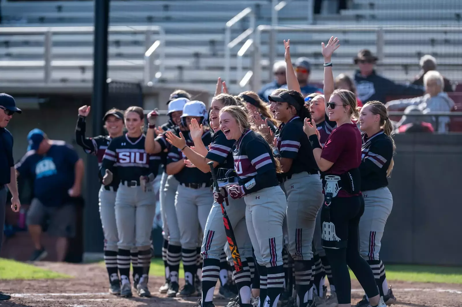 Southern Illinois Salukis - Official Athletics Website