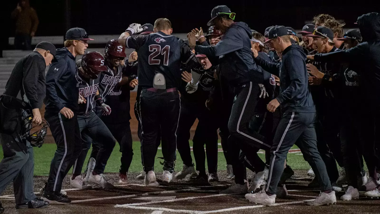 Southern Illinois Salukis - Official Athletics Website