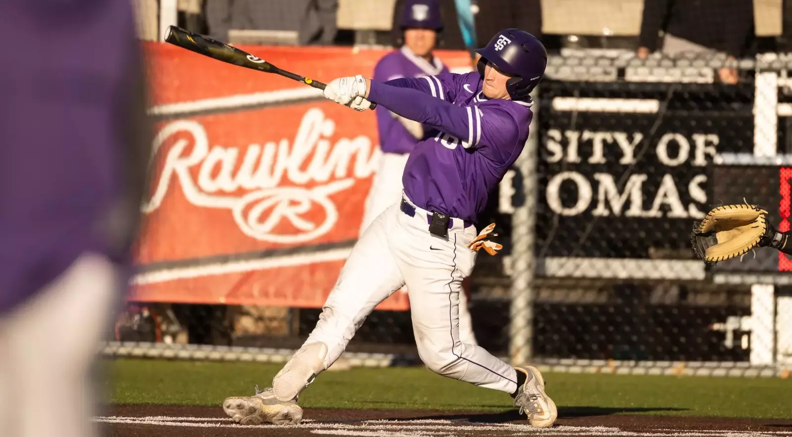 Baseball splits Saturday’s doubleheader at Tarleton State - BVM Sports
