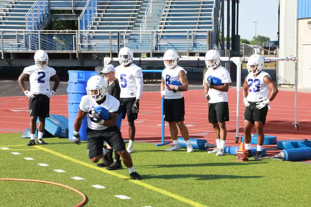 CAMP SPOTLIGHT: Running Backs - University at Buffalo