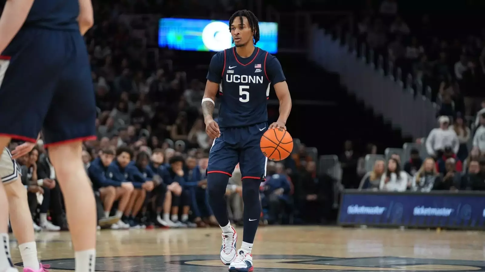 Castle Wins UConn-Record Seventh Freshman of the Week - University of ...