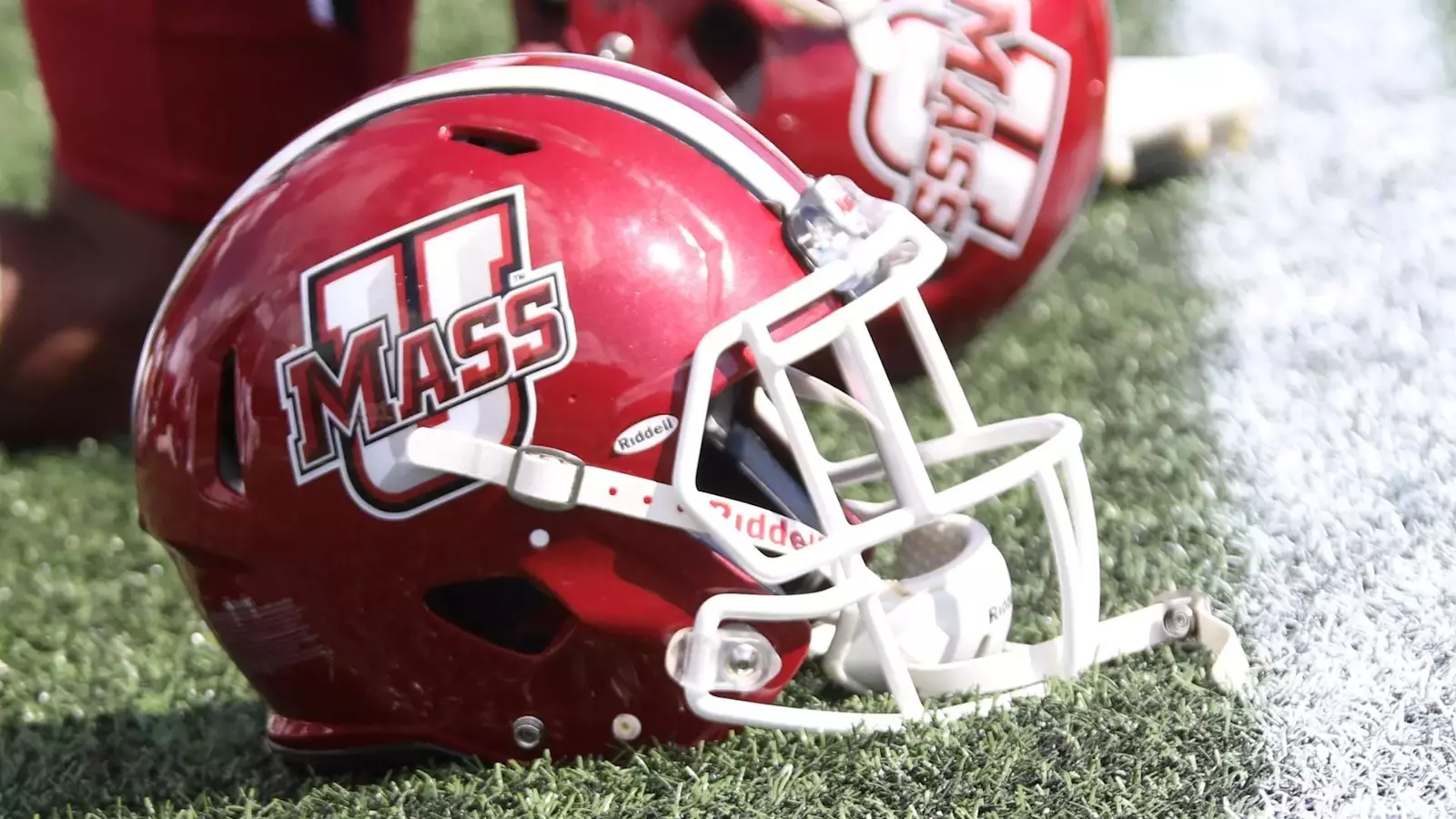 Bell Welcomes First 2018-19 UMass Football Signees - University of ...