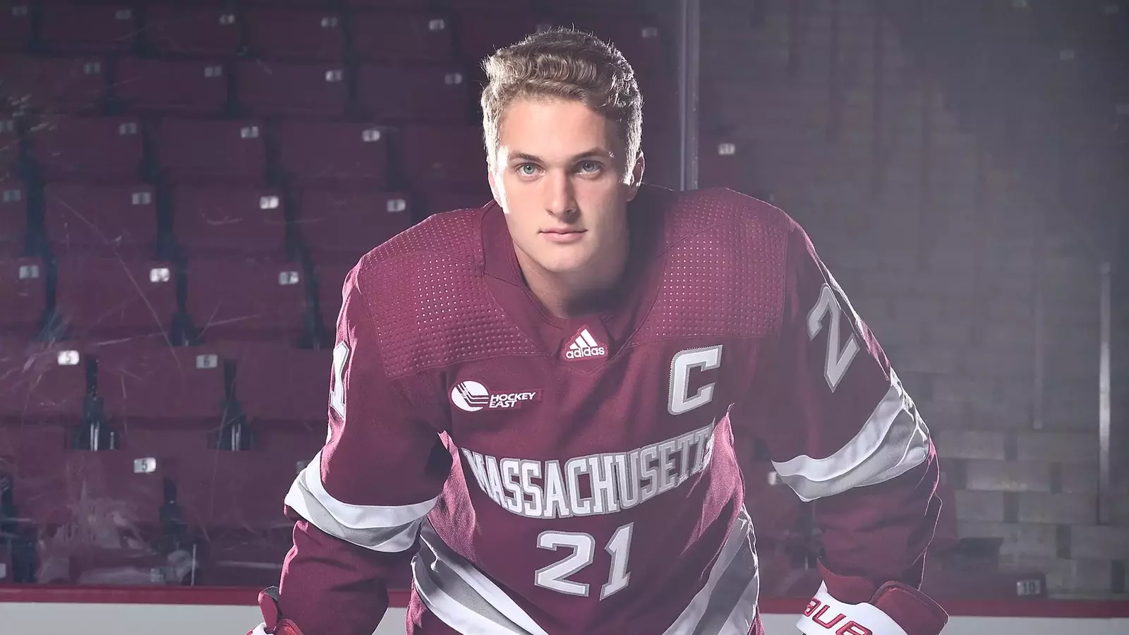No. 4/5 Massachusetts Hockey Set For Season Opener Vs. RPI - University ...