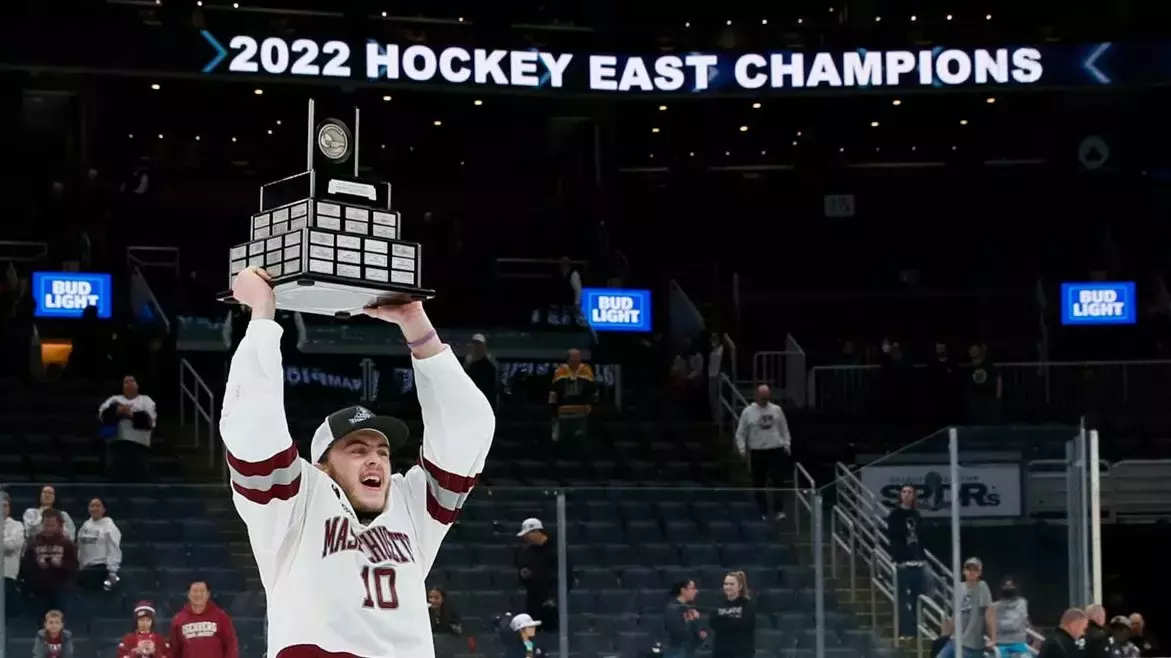 Massachusetts Hockey's Lopina Signs Entry-Level Contract With Anaheim ...