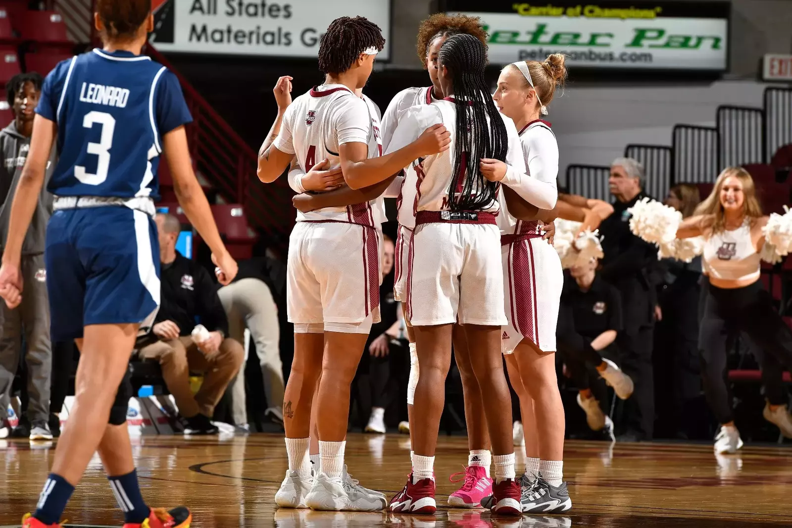 Women’s Hoops Returns To The Mullins Center For Sunday Matchup With ...